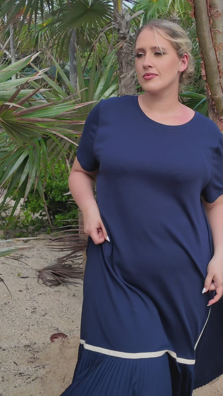 ROWAN POINTE KNIT DRESS WITH PLEATING – AMOUR781